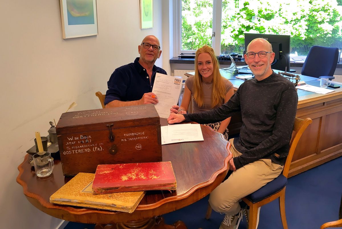 Tresoar ontvangt persoonlijk archief met materiaal over Bataljon ...